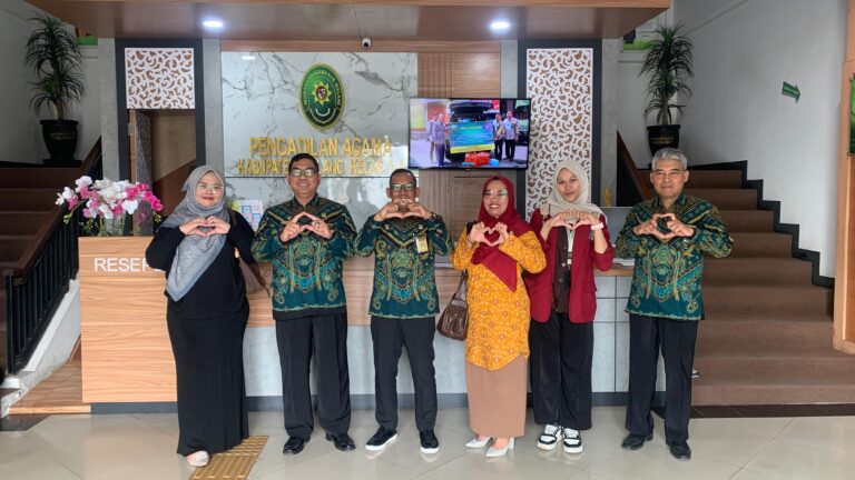 Home - Program Magister Hukum UMM